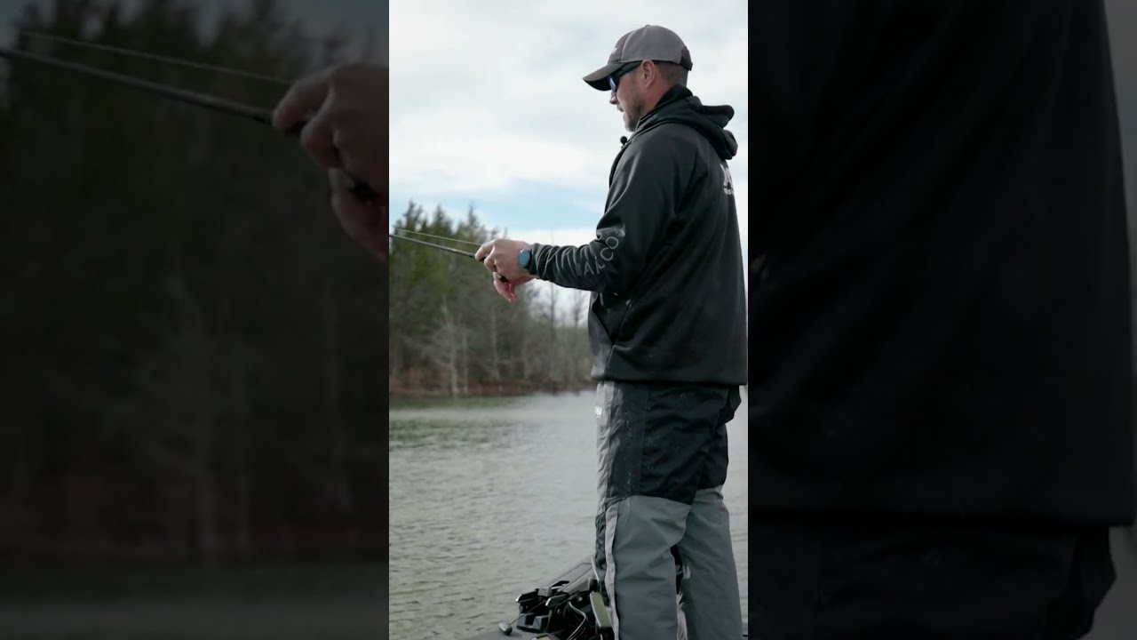 Getting BITES on LIPLESS Crankbait (Winter fishing tips) - Fishing Fly ...
